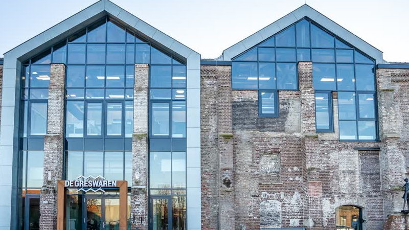 Knakken voor Giro 555 op het Grescollege