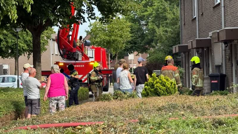 Woningbrand door buitenbrand tijdens tuinwerkzaamheden in Reuver